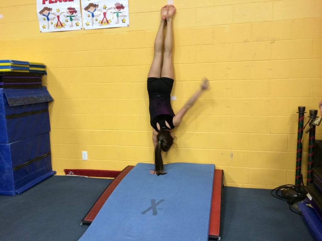 Springboard Wall Walk Up Drill Single Arm HS L